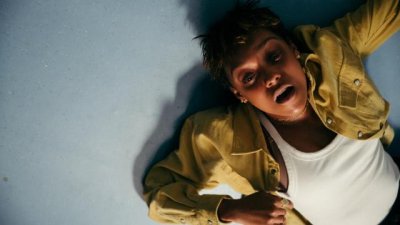 Runā ar mani - Talk to Me